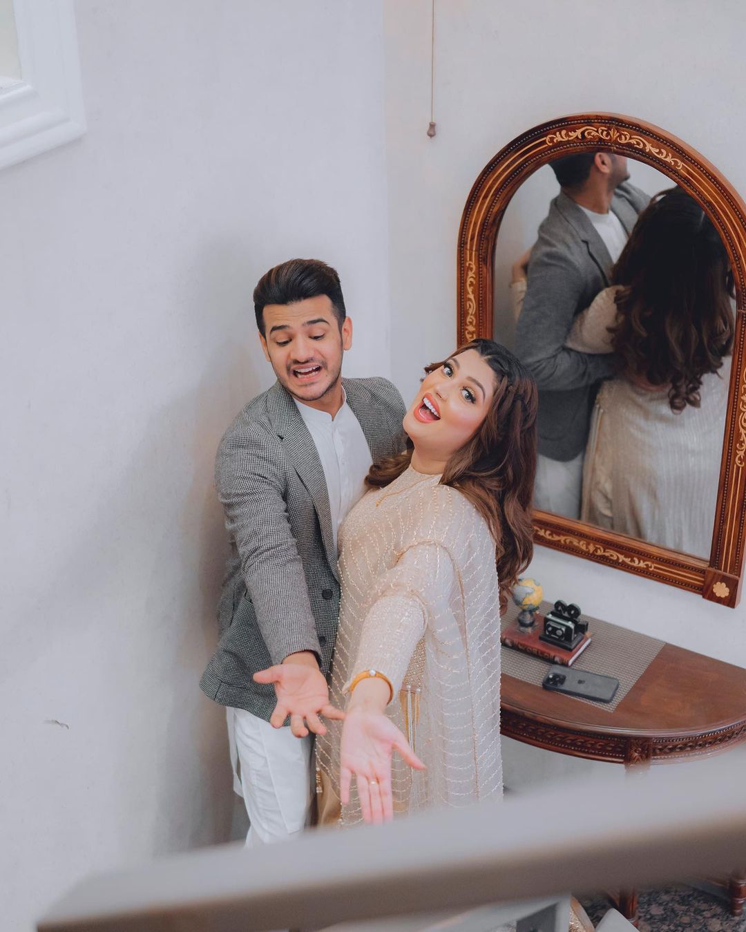 Kanwal Aftab And Zulqarnain Sikandar Latest Pictures Together | Reviewit.pk