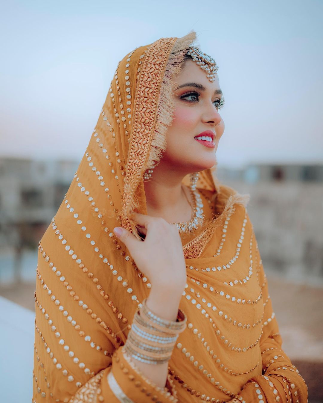 Kanwal Aftab Twins With Baby Aizal In Yellow | Reviewit.pk