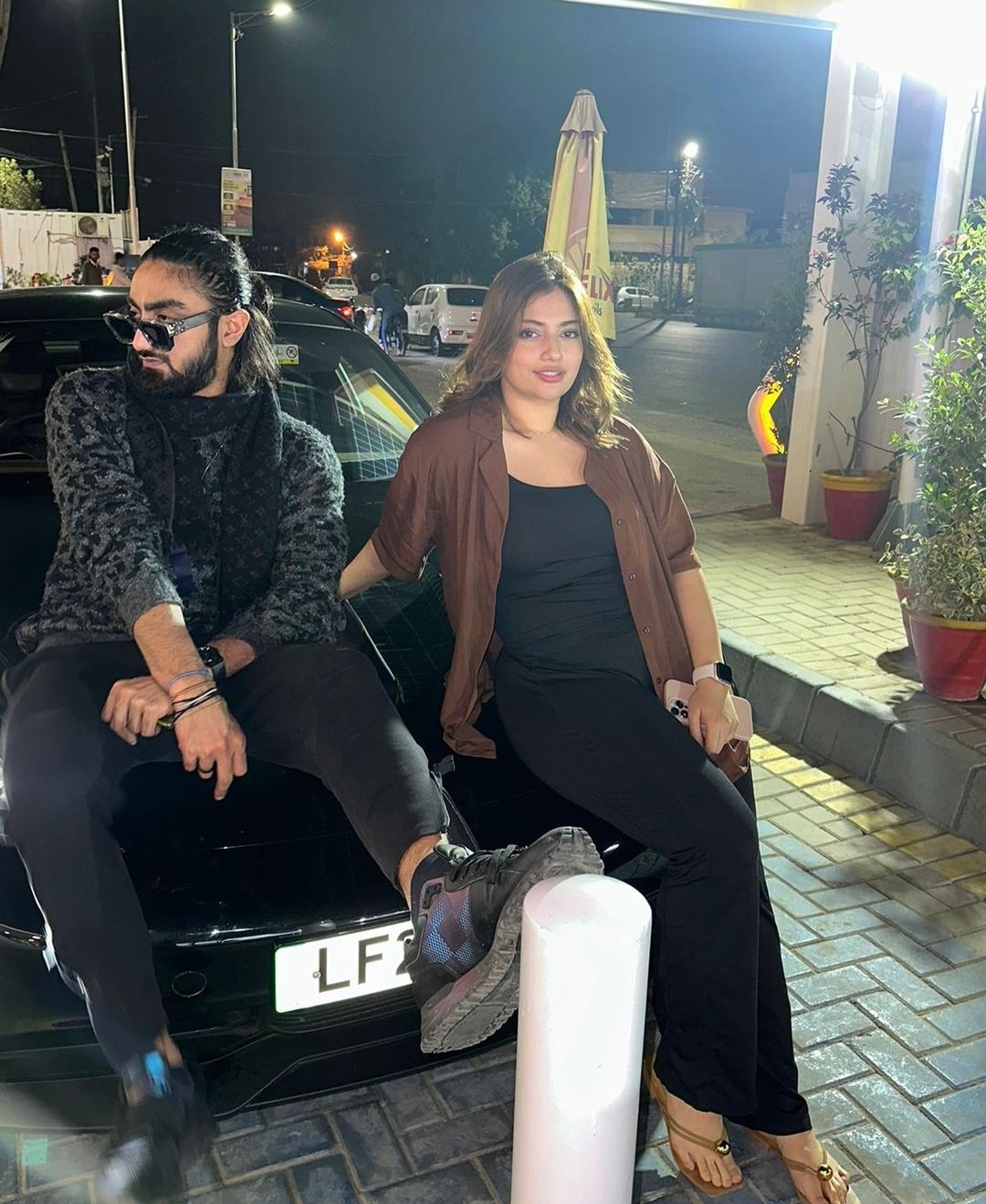 Faysal Quraishi Daughter Hanish's Hangout Pictures With Friend ...