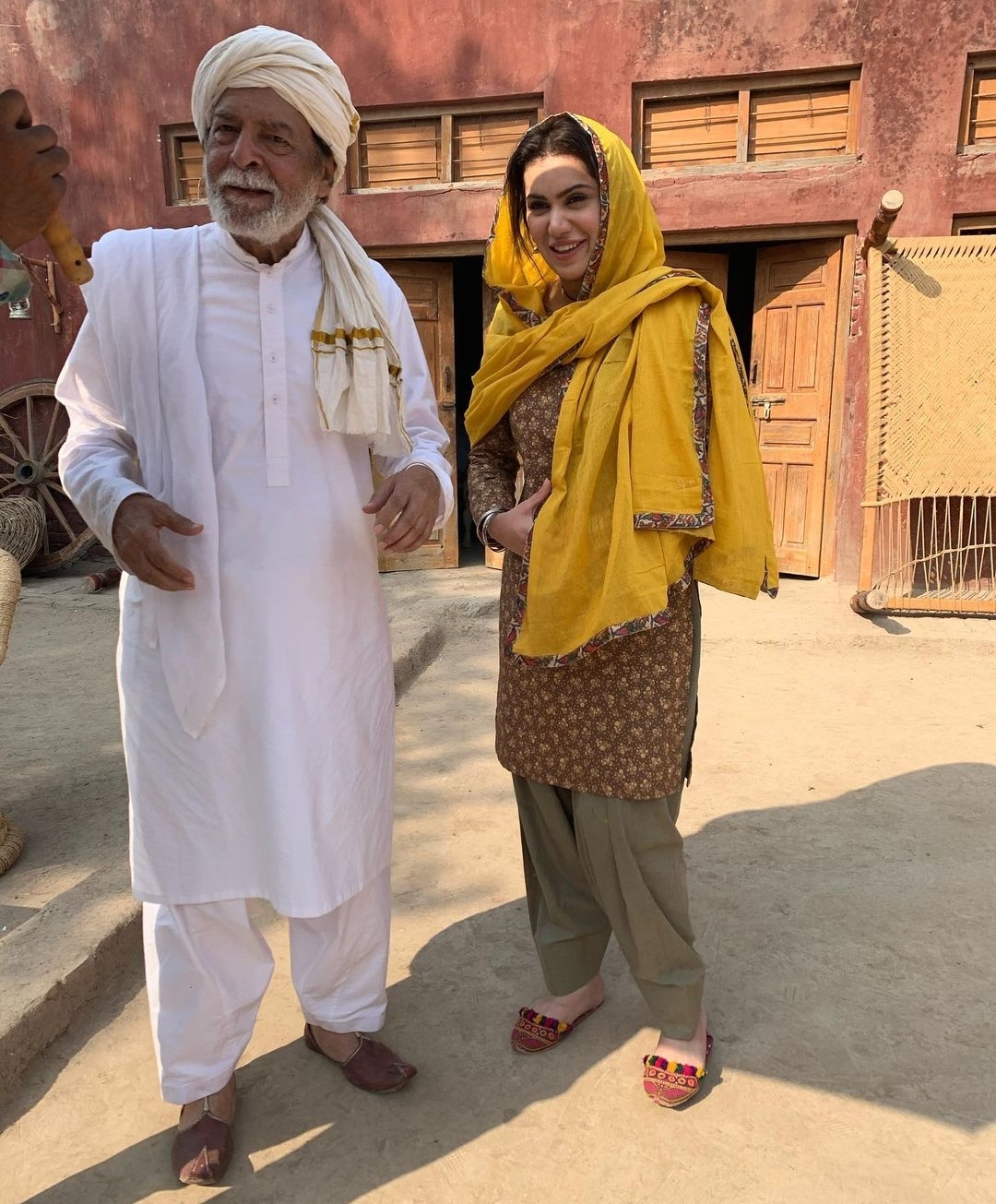 Veteran Pakistani Actor Qavi Khan Passes Away | Reviewit.pk