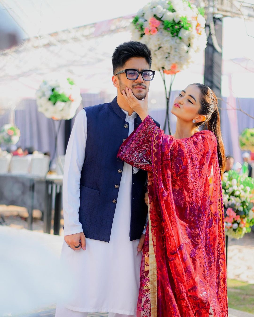 Merub Ali Beautiful Clicks From A Friend's Wedding | Reviewit.pk