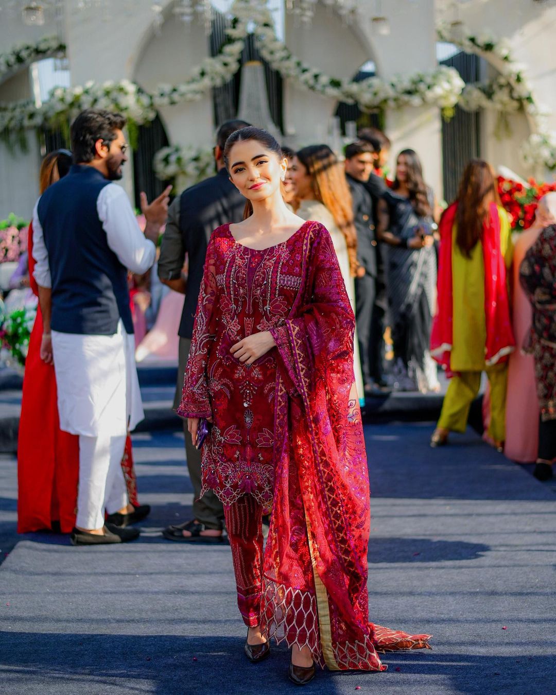 Merub Ali Beautiful Clicks From A Friend's Wedding | Reviewit.pk