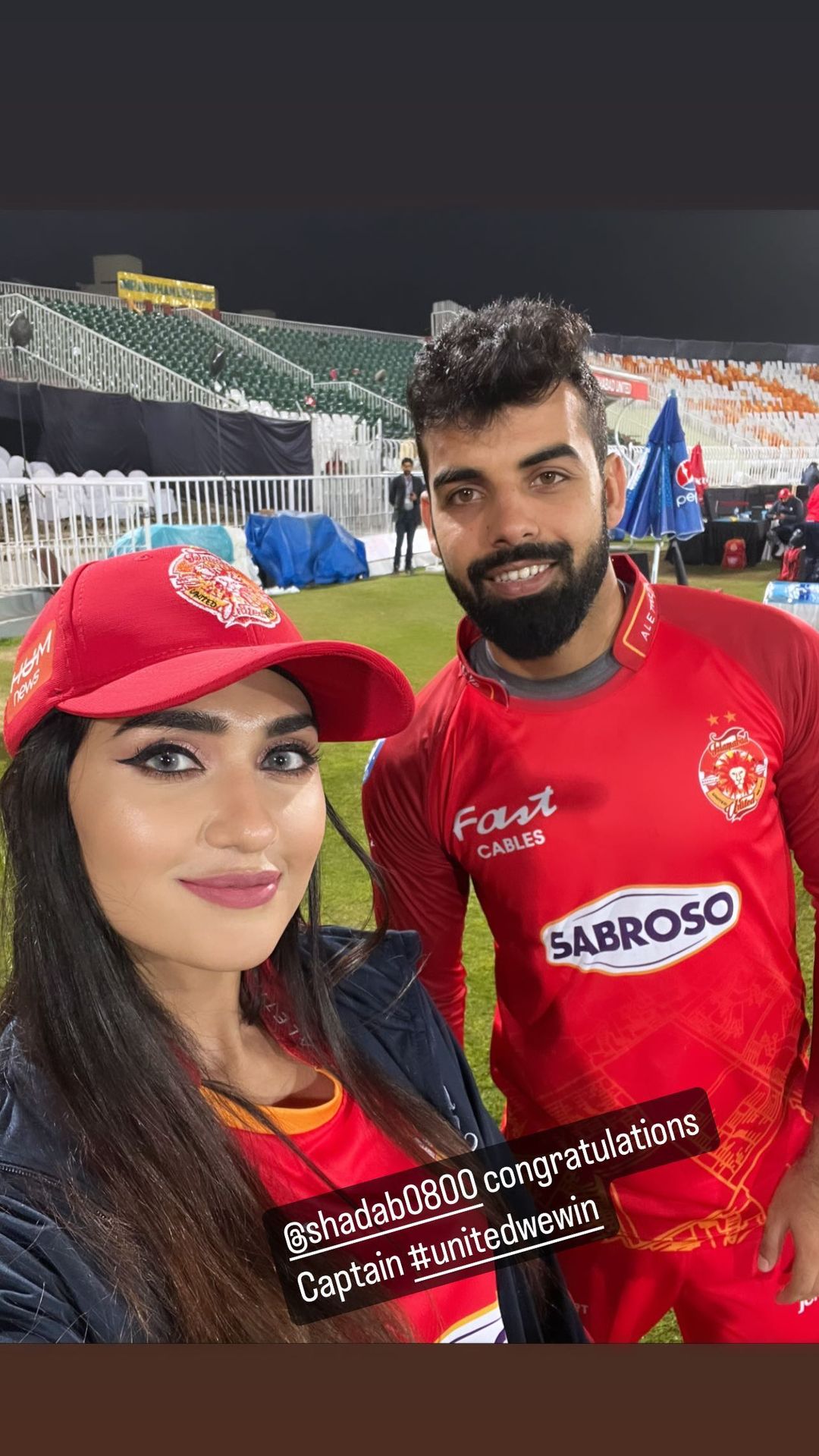 Samiya Khan And Hassan Ali Enjoying PSL 8 | Reviewit.pk