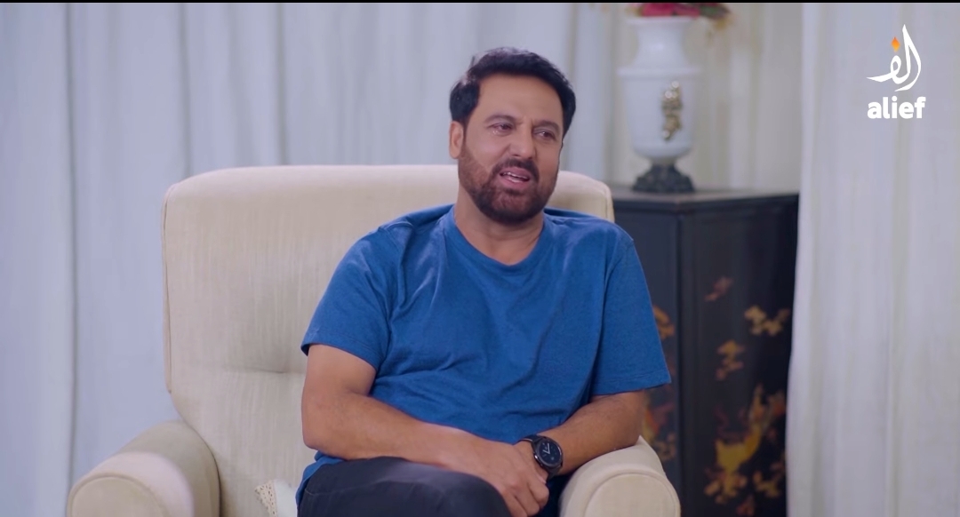 Afzal Khan Cries While Recalling Last Moments of His Mother | Reviewit.pk