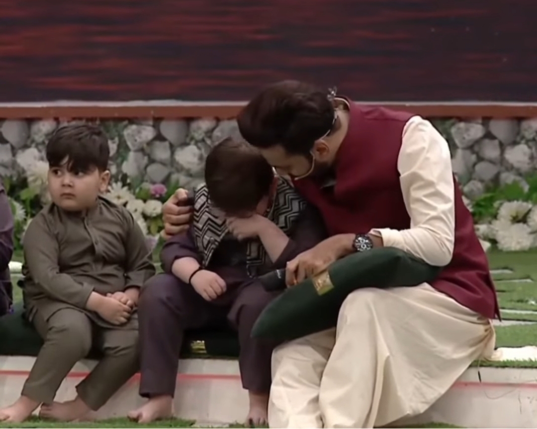 Cute Ahmed Shah Got Emotional While Leaving Shaan E Ramzan Transmission ...