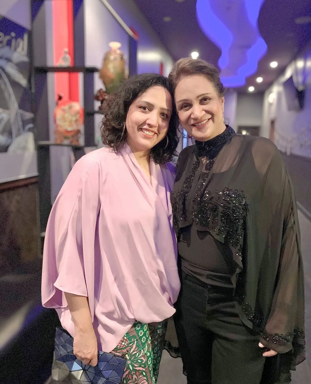 Bushra Ansari Recent Pictures With Her Grandchildren from USA & UK ...