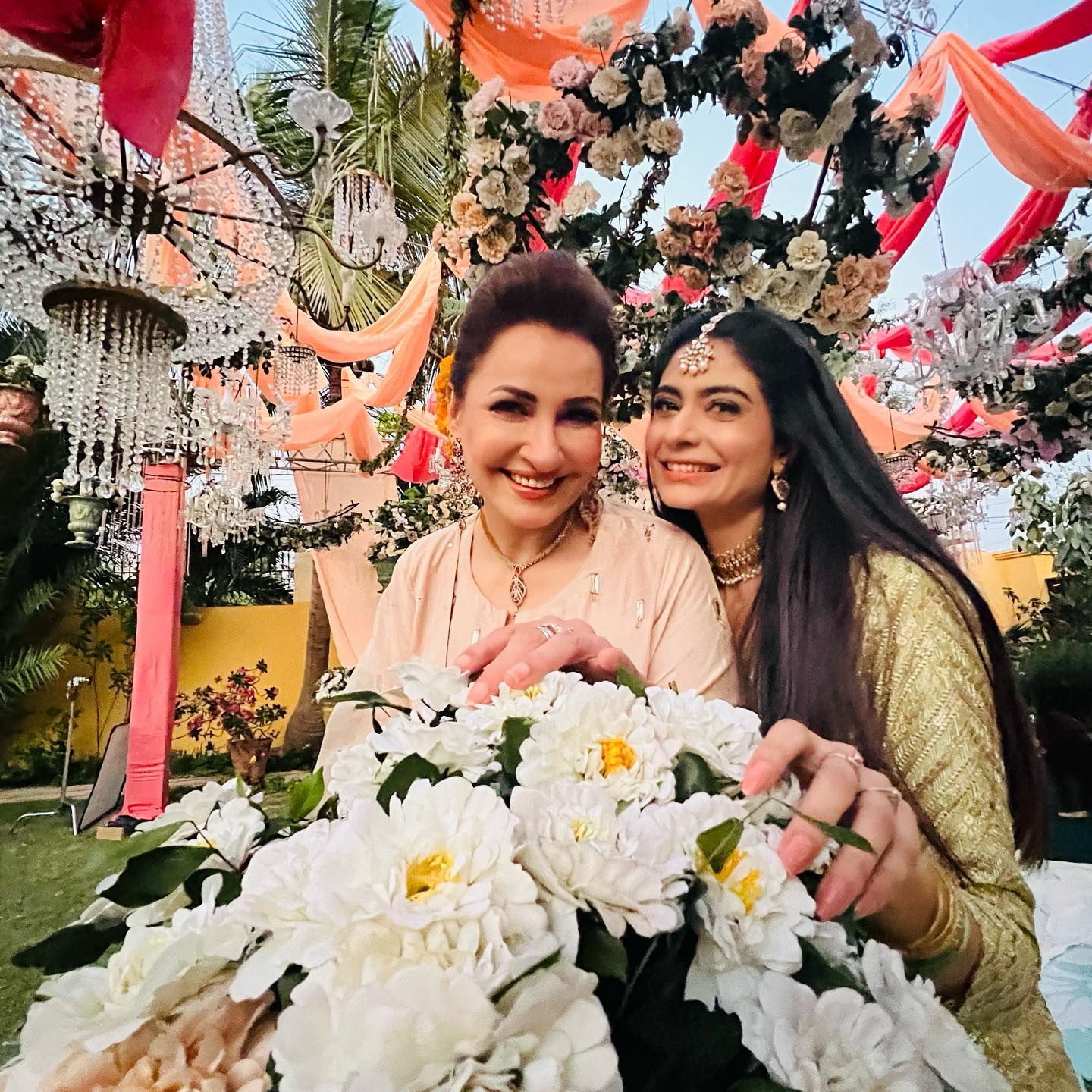 Ramazan Special Drama Chand Tara BTS Pictures | Reviewit.pk