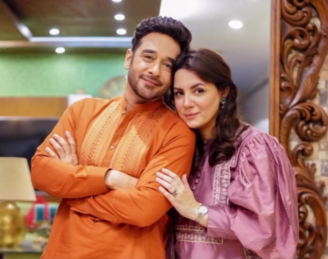 A Peek Into Faysal Quraishi's Eid With Family | Reviewit.pk