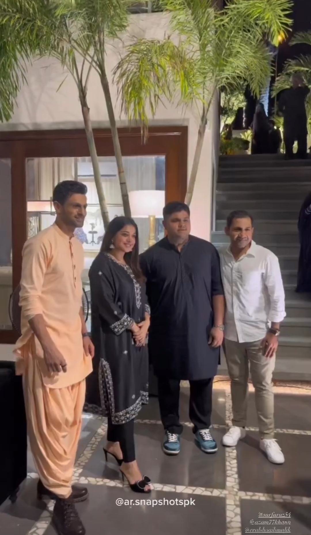 Star Studded Suhoor Night Hosted By Jarjees Seja | Reviewit.pk