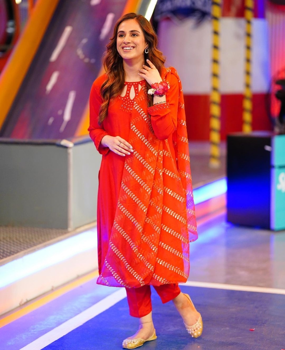 Maham Aamir and Faizan Sheikh New Adorable Pictures | Reviewit.pk