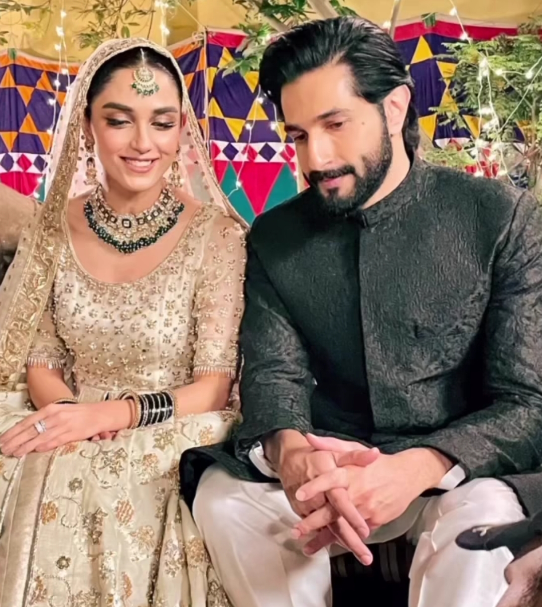Maya Ali & Bilal Ashraf Beautiful Nikah Look From Yunhi | Reviewit.pk