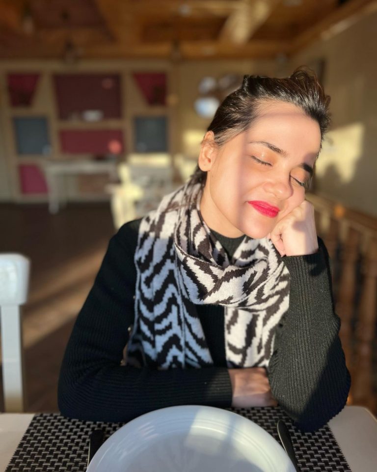 Rabya Kulsoom - 10 Interesting Facts About Her | Reviewit.pk