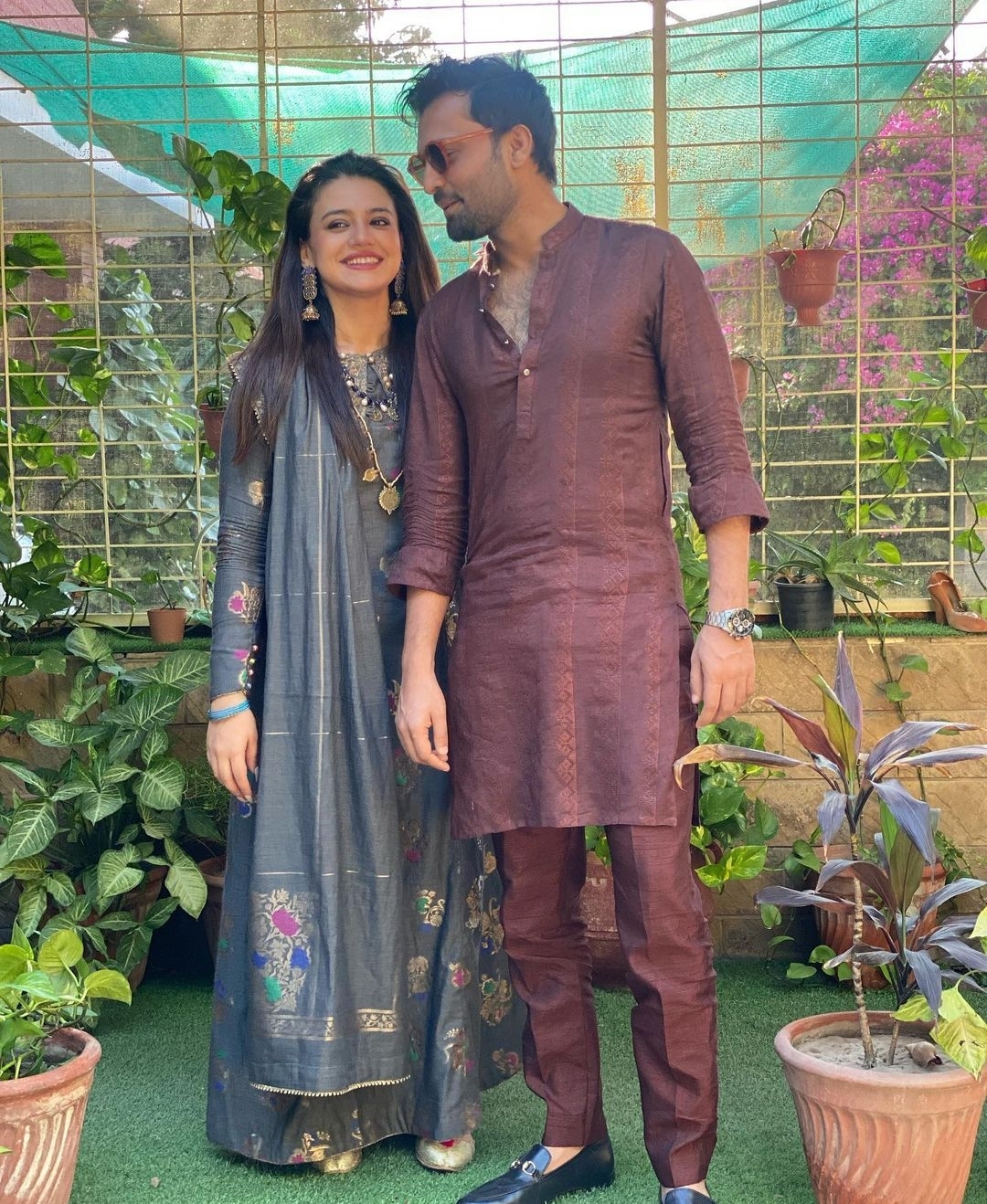 Zara Noor Abbas & Asad Siddiqui Family Pictures from Eid Day 1 ...