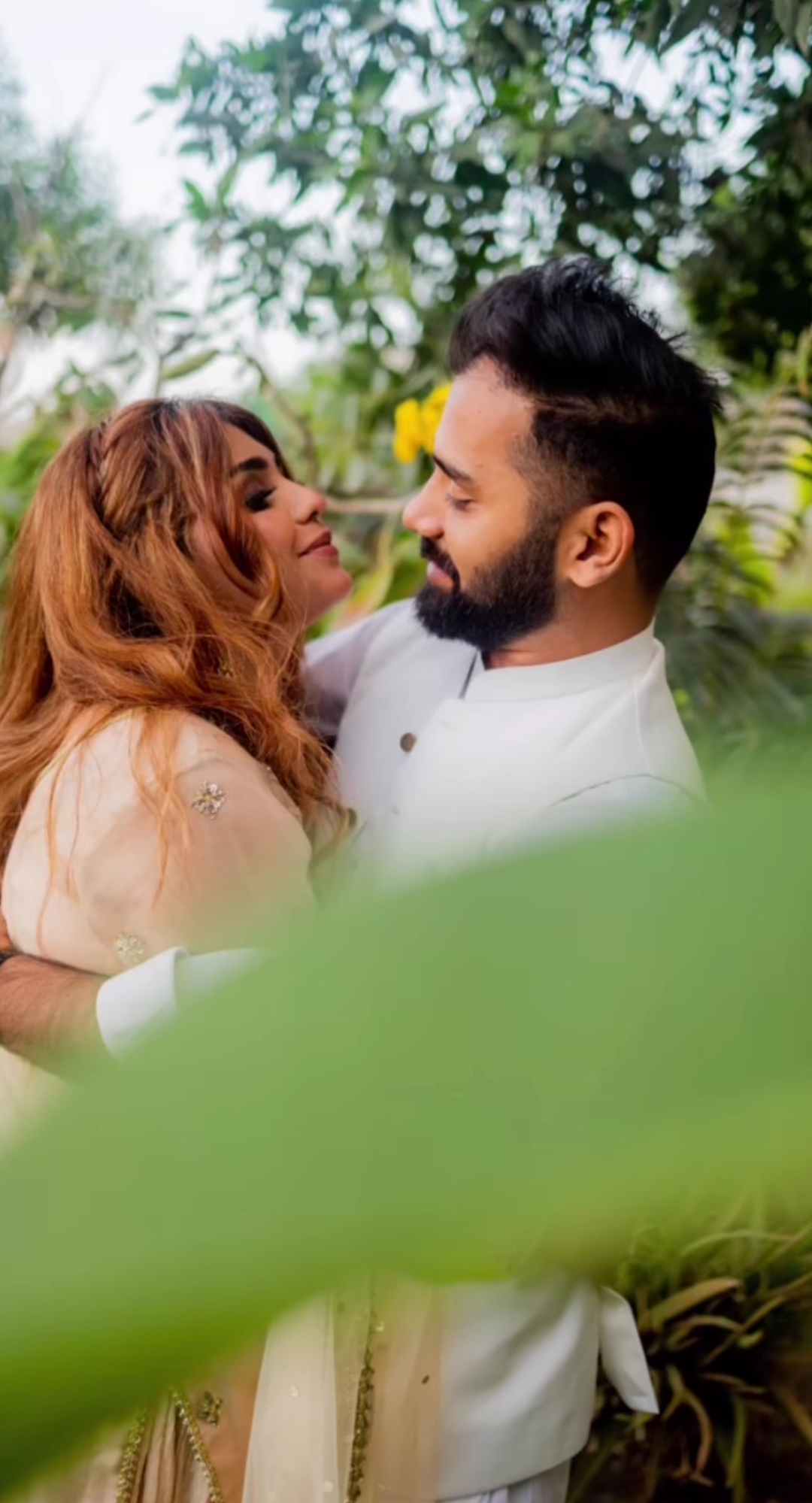 Anumta Qureshi Family Pictures from Eid UL Fitr Day 1 | Reviewit.pk