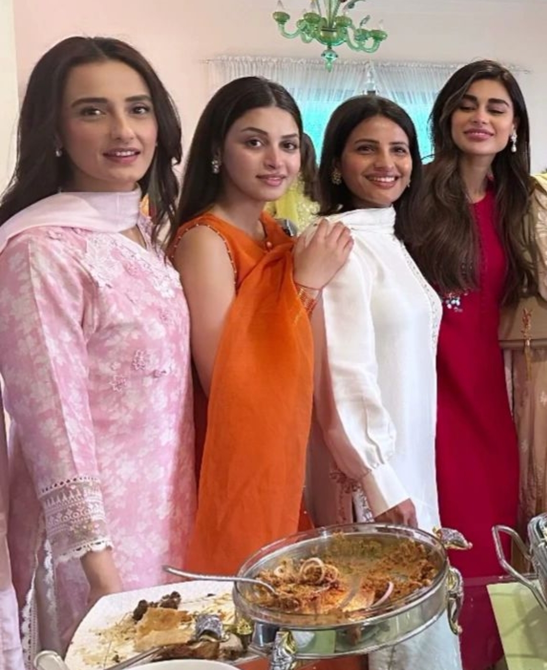 Behroze Sabzwari's Grand Eid Lunch Pictures | Reviewit.pk