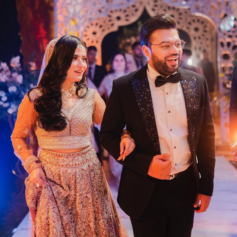 Ducky Bhai's Wife Aroob Jatoi Shares Pictures From Singapore Trip ...