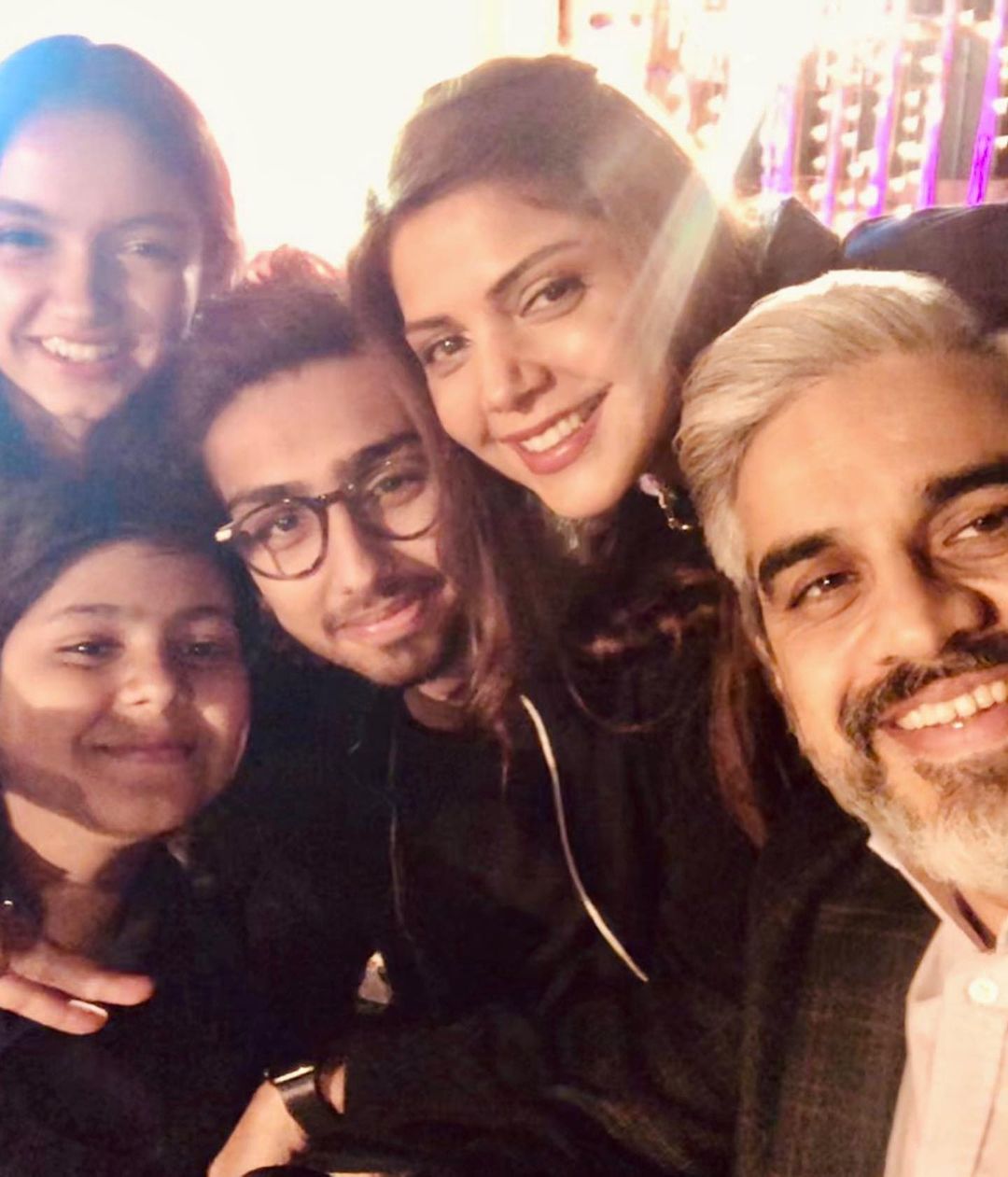 Hadiqa Kiani Shares Beautiful BTS Pictures As Pinjra Comes To An End ...