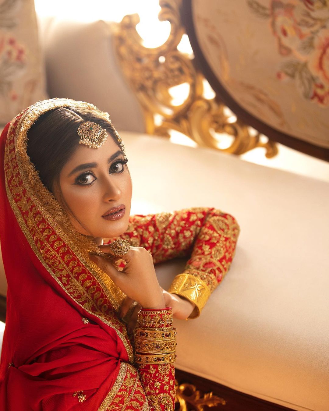 Sajal Aly Looks Ethereal In Latest Bridal Shoot | Reviewit.pk