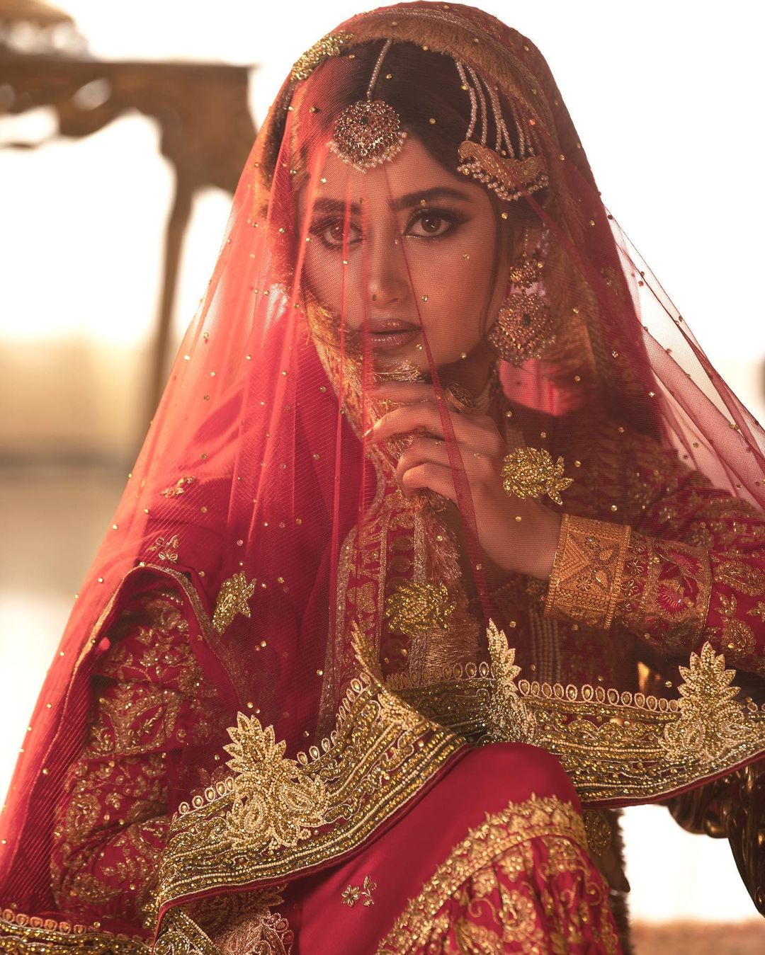 Sajal Aly Looks Ethereal In Latest Bridal Shoot | Reviewit.pk