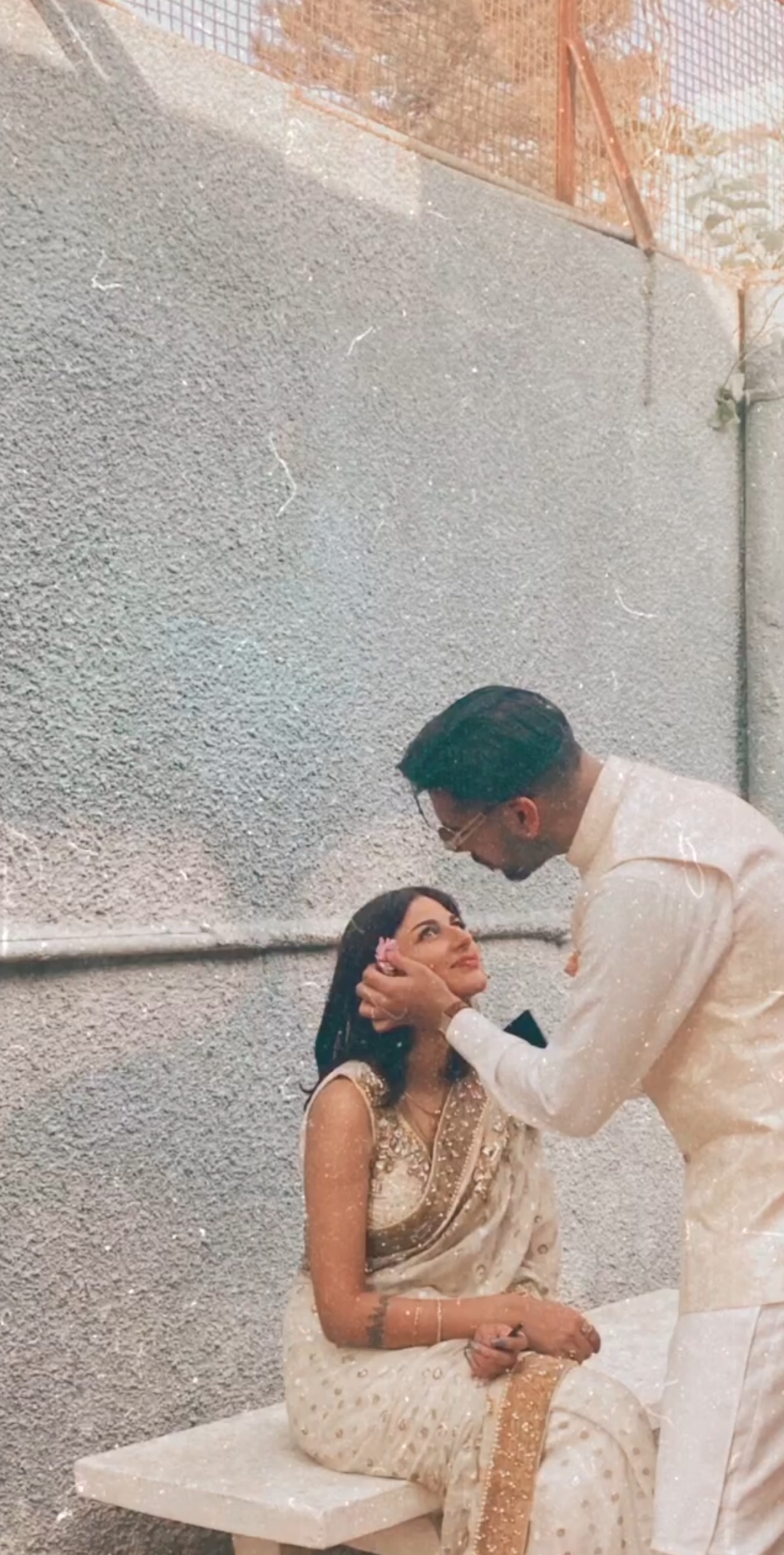 Juvaria Abbasi Daughter Anzela Abbasi Pictures With Fiance | Reviewit.pk