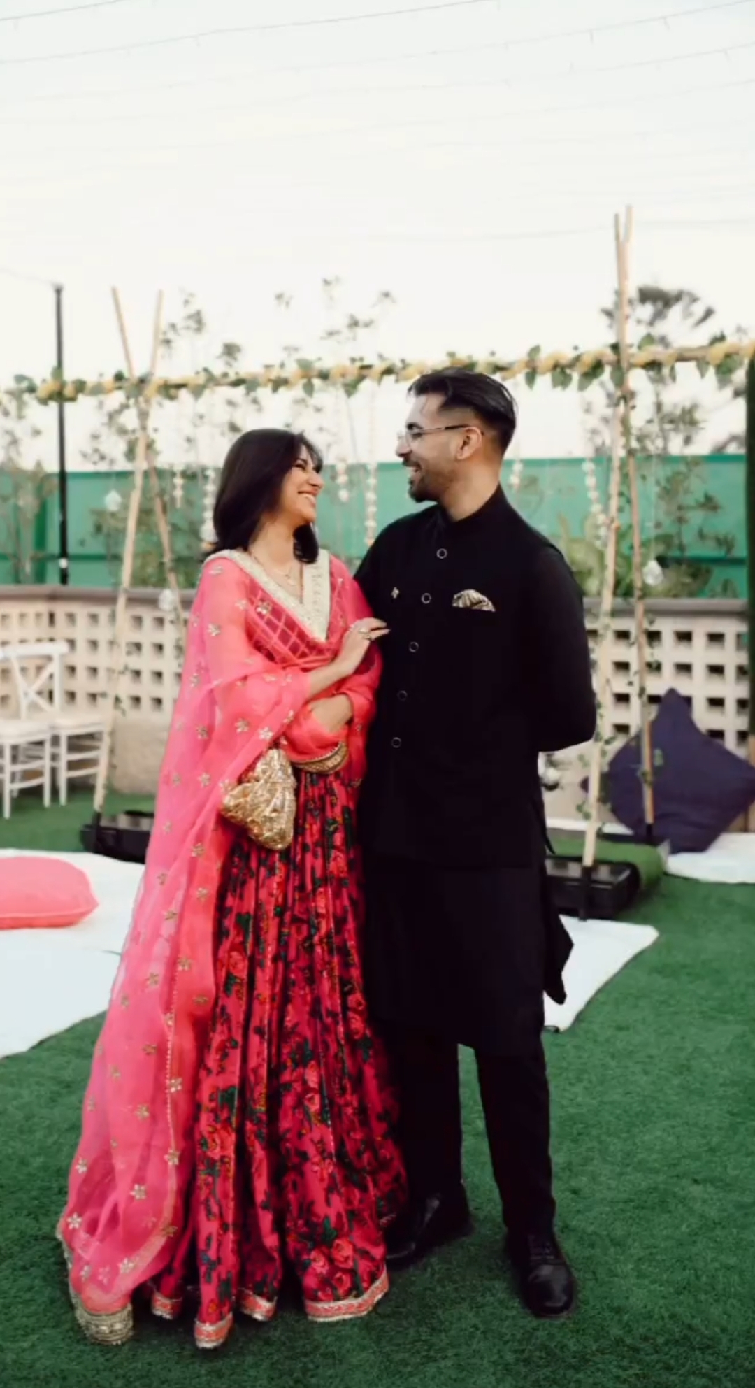 Juvaria Abbasi Daughter Anzela Abbasi Pictures With Fiance | Reviewit.pk
