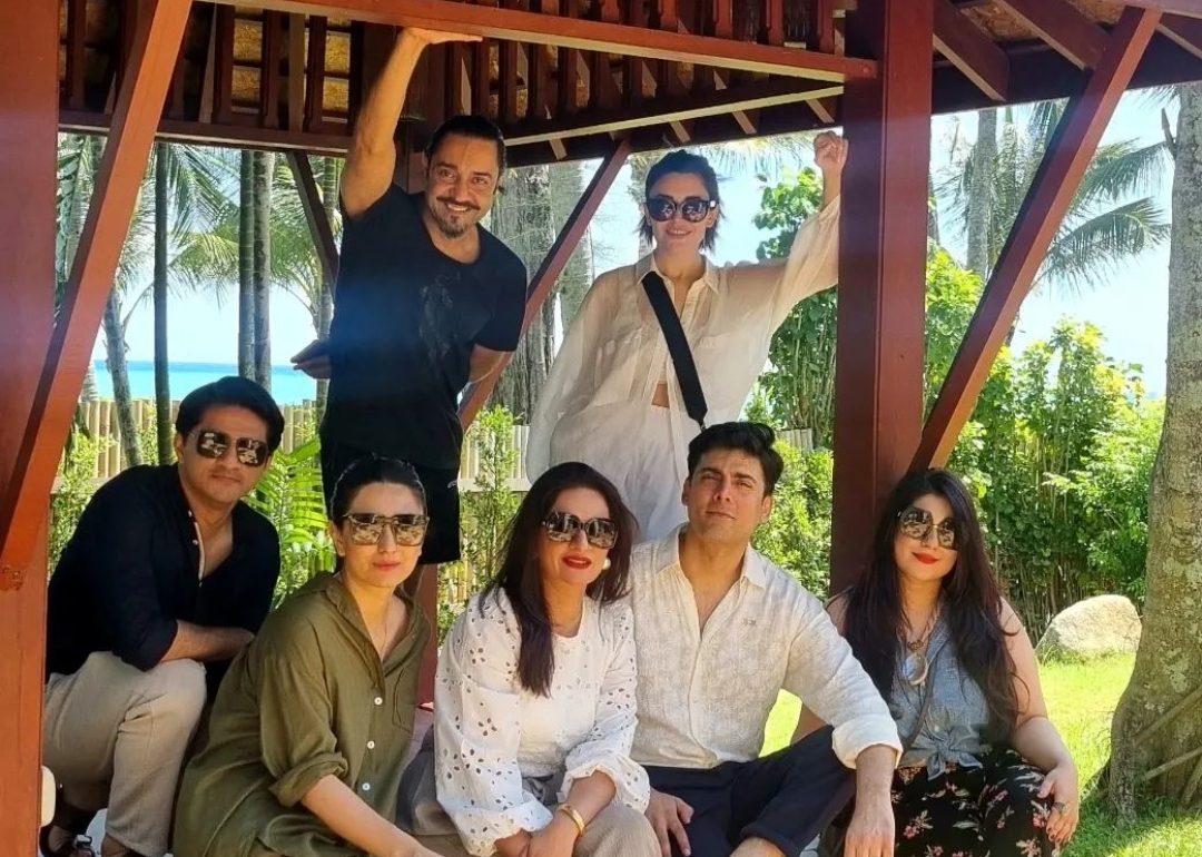 Fawad Khan New Pictures With Wife & Friends From Phuket, Thailand | Reviewit.pk