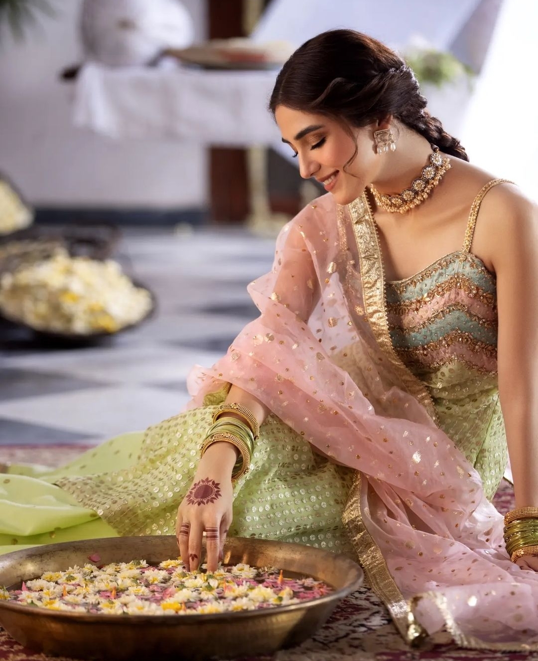 Maya Ali & Bilal Ashraf Beautiful Video & Photoshoot for Maya Pret ...