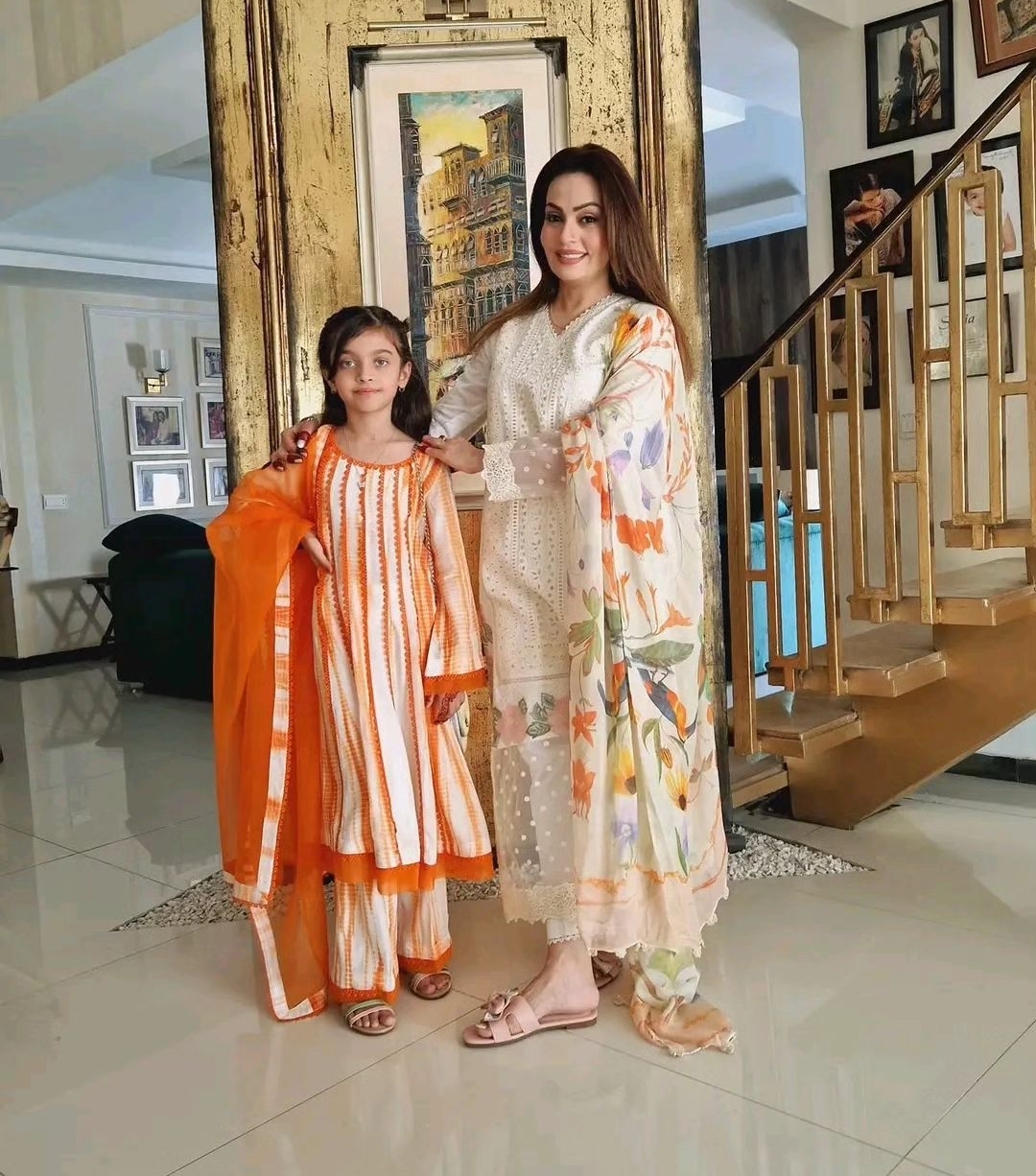 Sadia Imam New Pictures from Family Events | Reviewit.pk