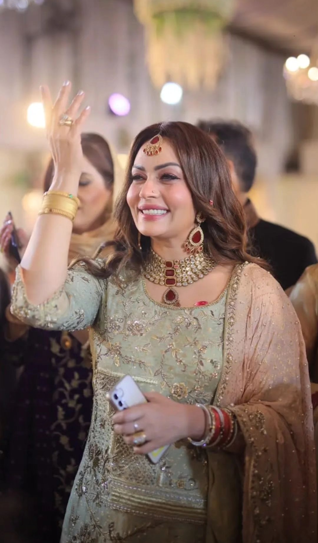 Sadia Imam New Pictures from Family Events | Reviewit.pk