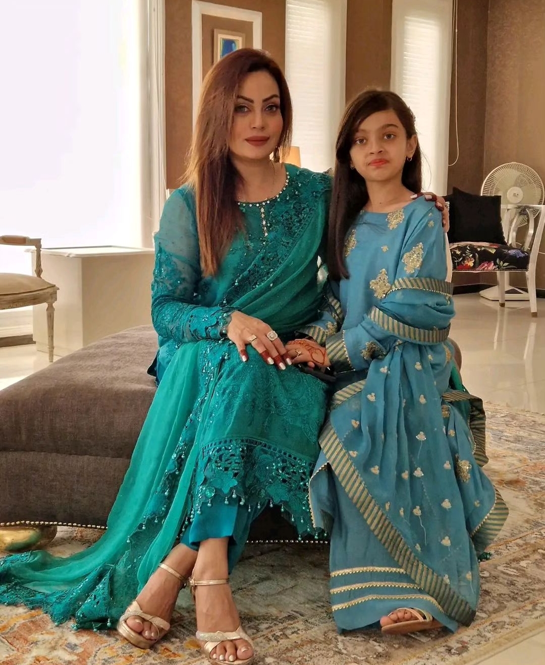Sadia Imam New Pictures from Family Events | Reviewit.pk