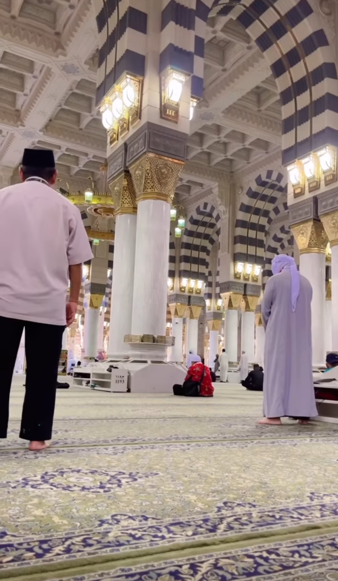 Minal Khan And Ahsan Mohsin Ikram Pictures From Madina Reviewit Pk