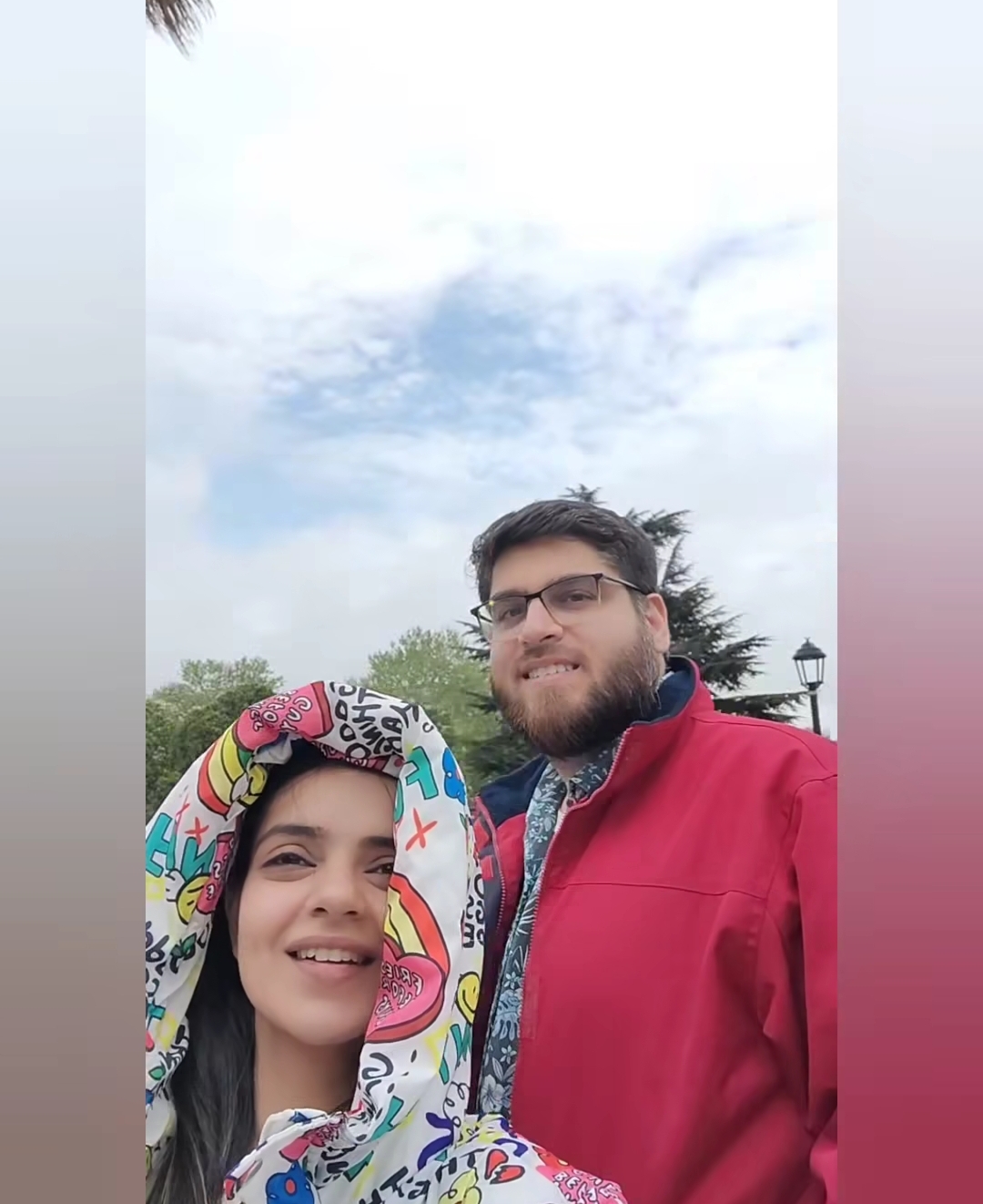 Srha Asghar New Lovely Pictures and Videos With Husband from Istanbul ...