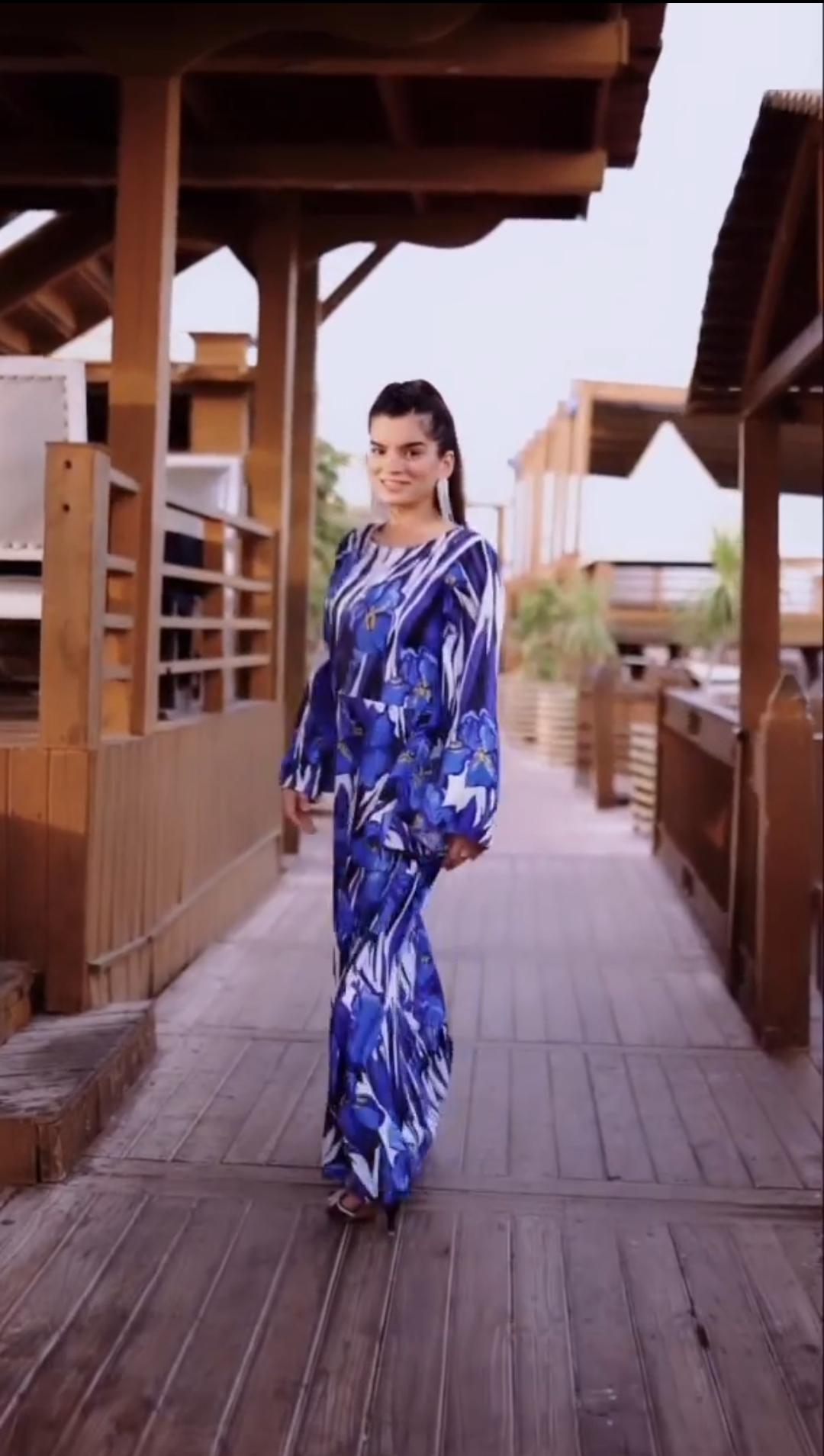 Syeda Aliza Sultan's First Modeling Venture Gets Public Appreciation ...