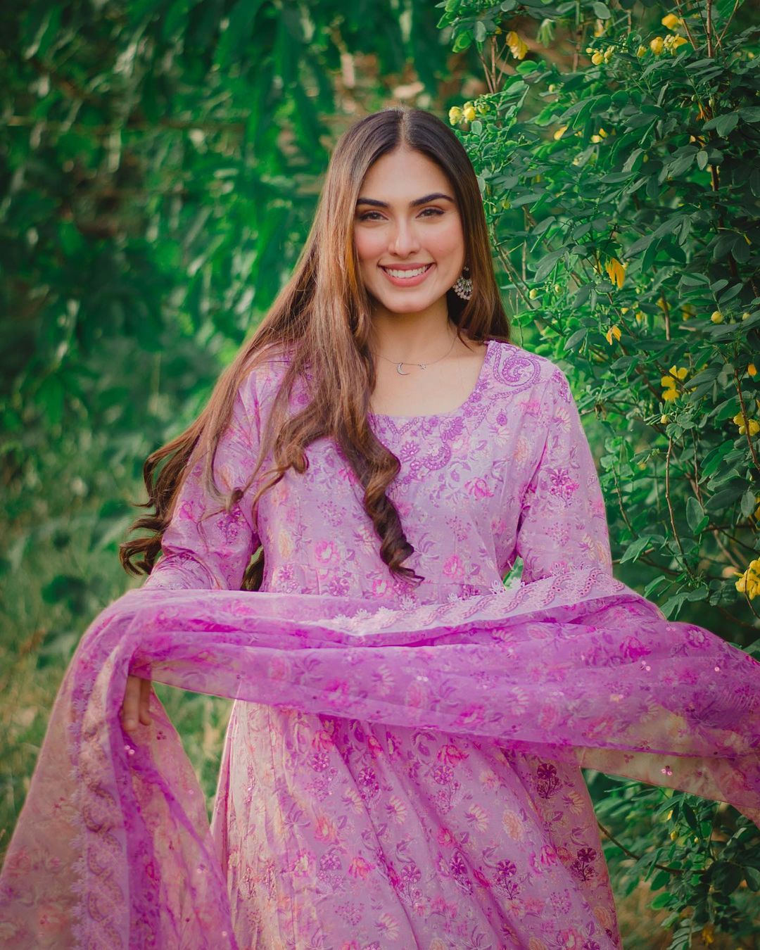 Everything You Need To Know About Mimi From Fairy Tale | Reviewit.pk