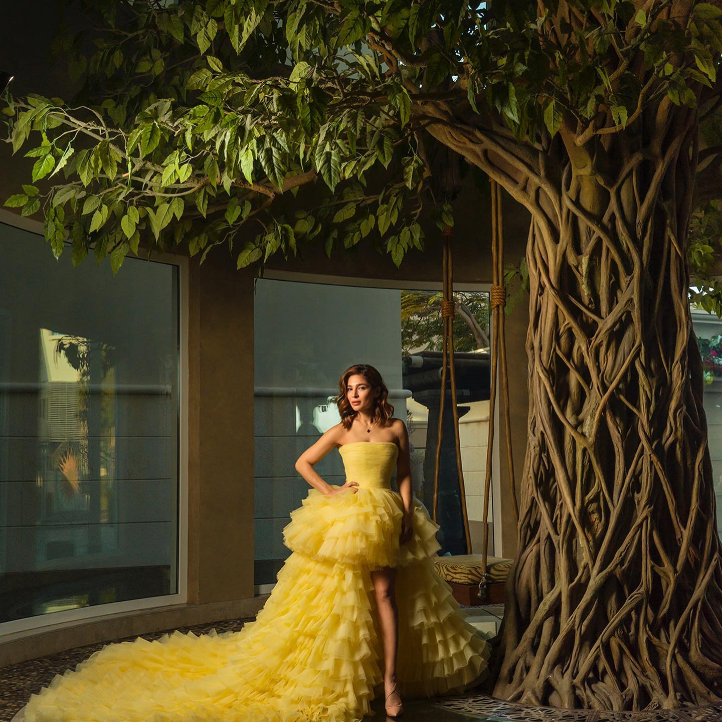 Ayesha Omar Is A Vision To Behold In Her Shoot For OK Pakistan ...