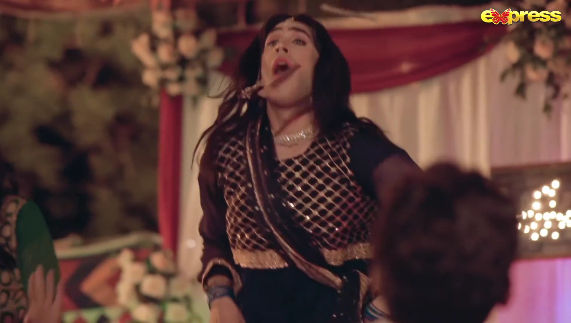 Viewers Stunned By Ali Rehman Khan's Look In Guru Trailers | Reviewit.pk