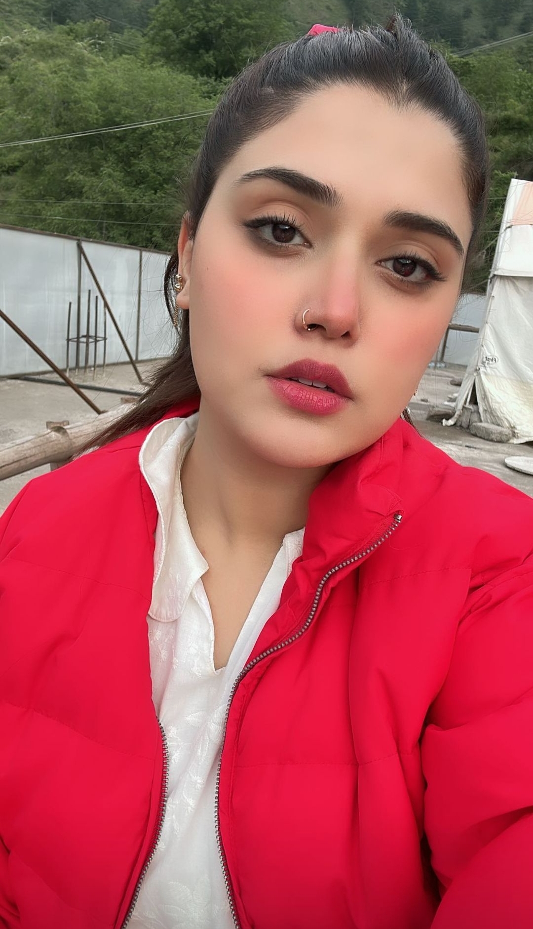 Kanwal and Zulqarnain New Pictures With Daughter From Northern Areas ...