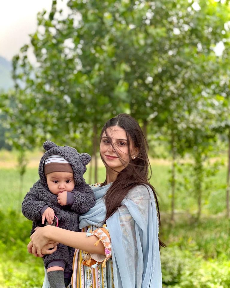 Maaz Safder And Saba Maaz Beautiful Pictures From Swat | Reviewit.pk