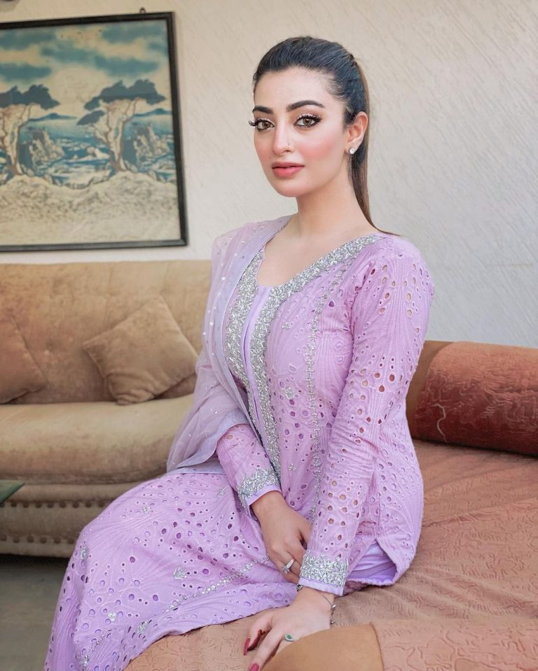 Nawal Saeed Enjoying Her Vacations In Thailand | Reviewit.pk