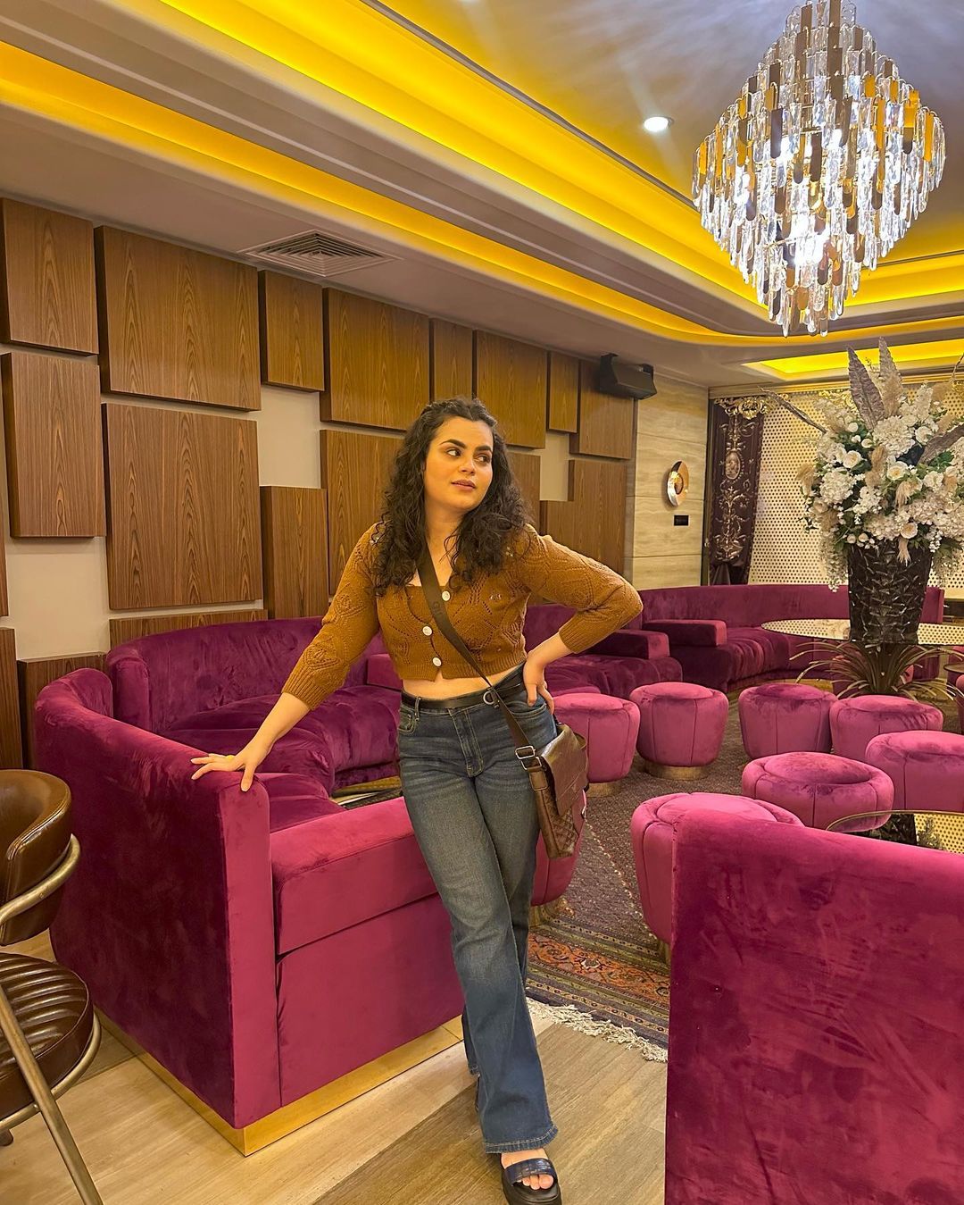 Qudsia Ali Looks Chic Vacationing In Turkey | Reviewit.pk