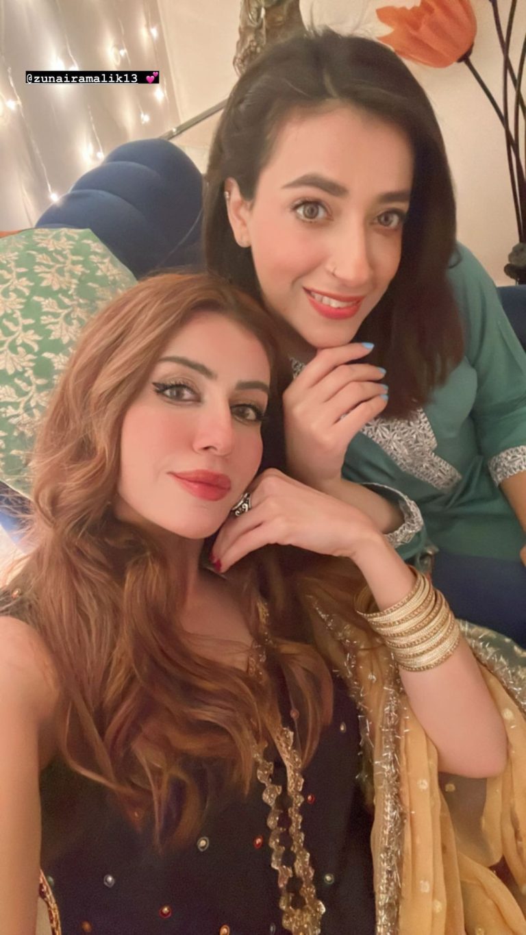Mother-Daughter Duo Saba Faisal And Sadia Faisal Looking Gorgeous At A ...