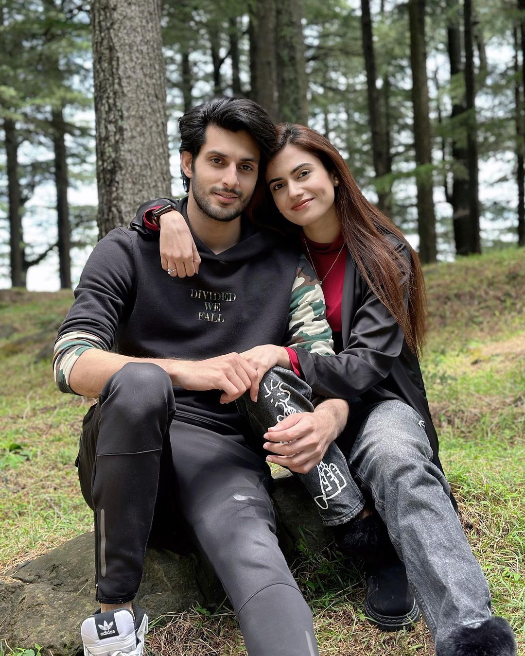 Newlyweds Washma Fatima And Subhan Awan In Kashmir | Reviewit.pk