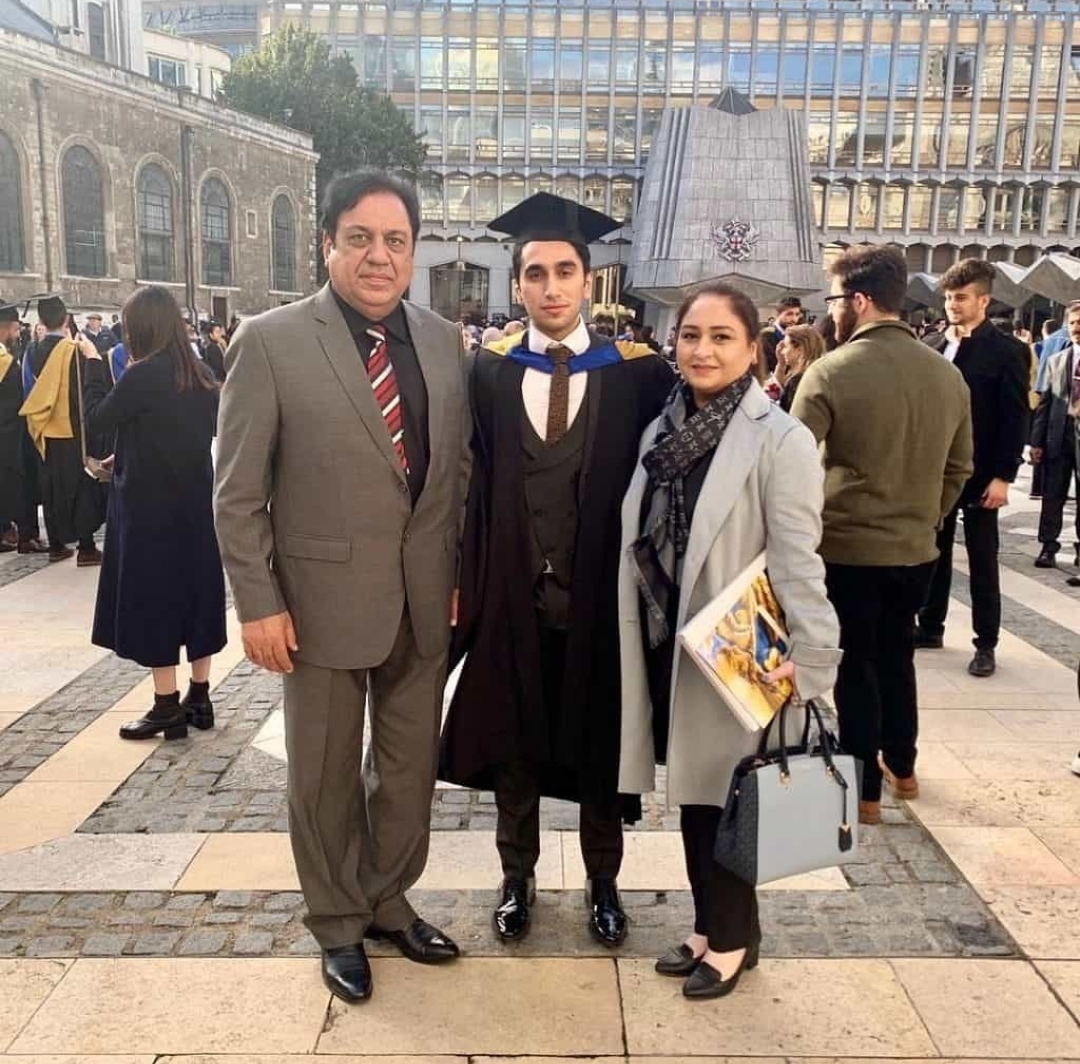 Hamza Sohail - 10 Interesting Facts About Him | Reviewit.pk