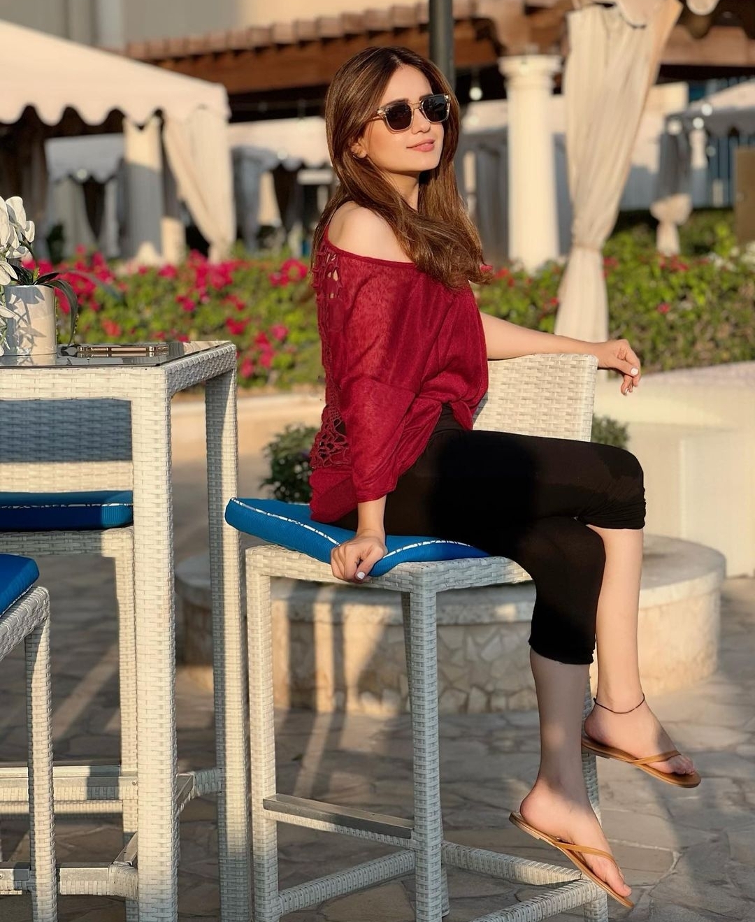 Glimpse into Sumbul Iqbal's Luxurious Life In Dubai | Reviewit.pk