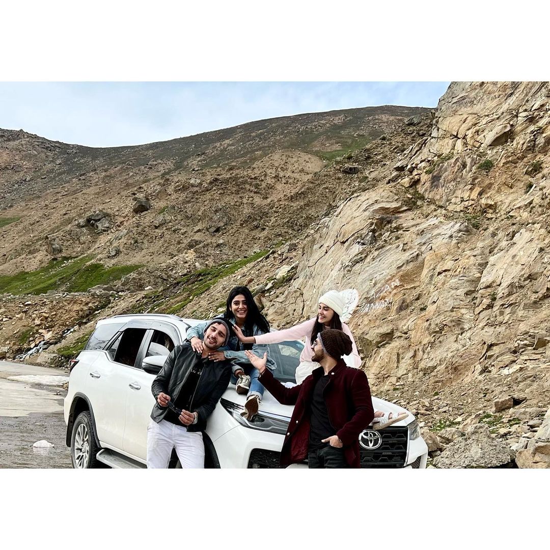 Zainab Shabbir and Usama Khan Pictures From Northern Areas With Friends ...