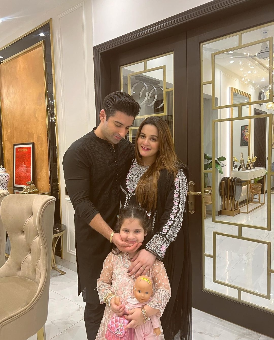 Beautiful Pictures of Pakistani Celebrities from Eid Ul Adha Day 2 ...