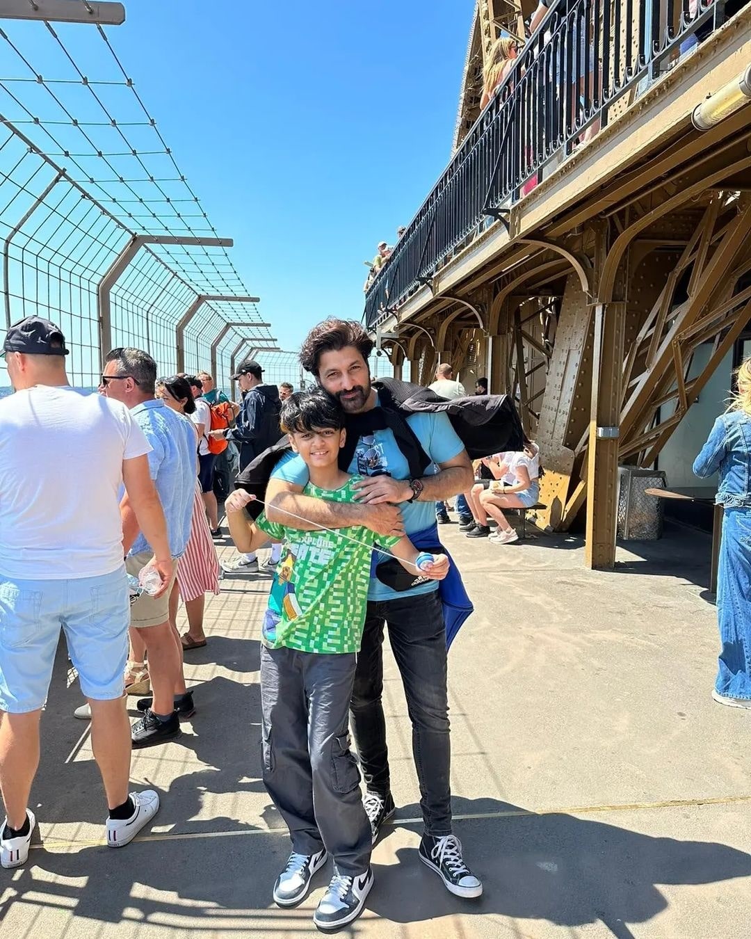 Syed Jibran Vacations In Paris With Son Yoel Syed Jibran | Reviewit.pk