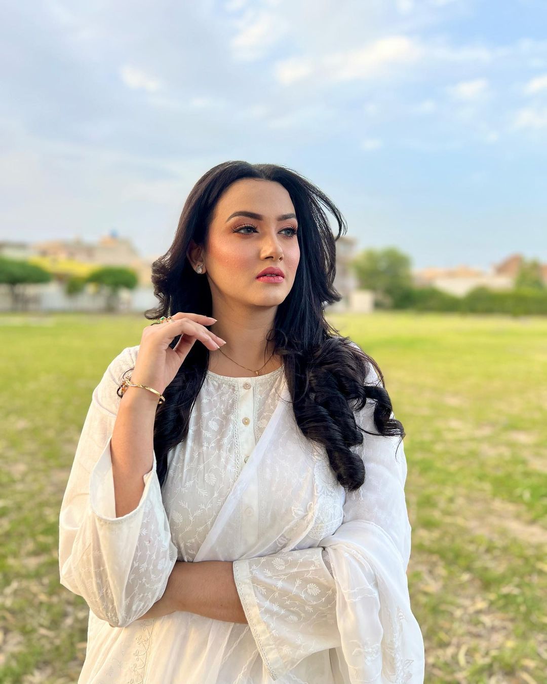 Kiran Tabeir Reveals Dark Side Of Showbiz | Reviewit.pk