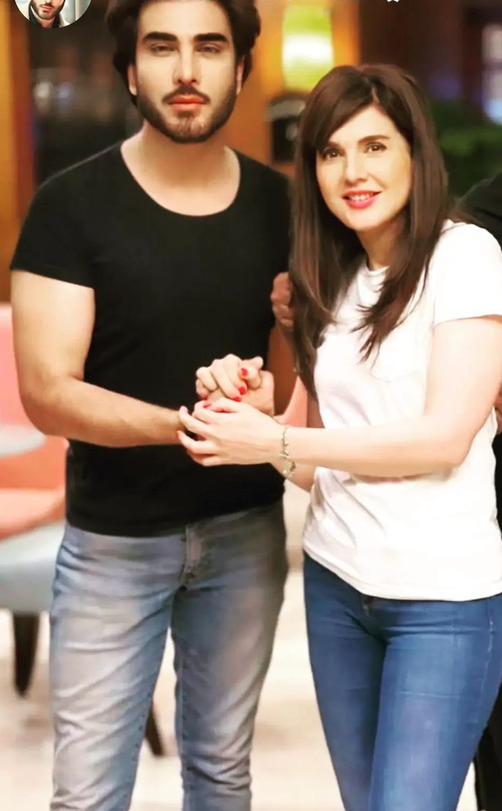 Mahnoor Baloch Is A Gorgeous Diva In Her Latest Pictures | Reviewit.pk