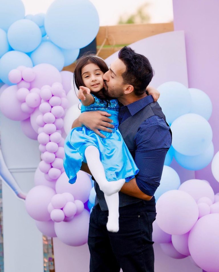 Sham Idrees Celebrates Daughter Sierra's Fairytale Birthday | Reviewit.pk
